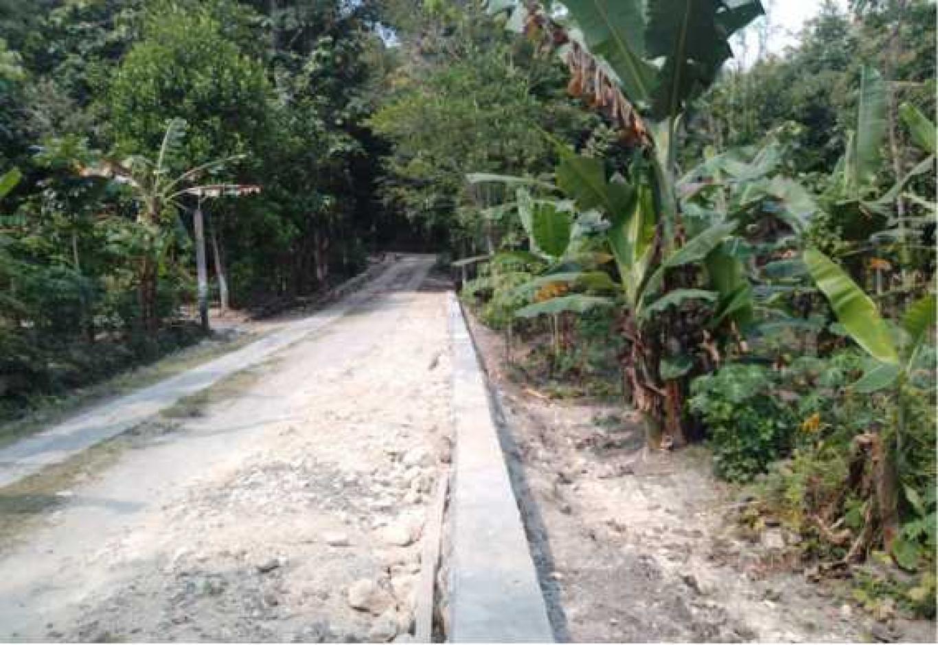 Pembangunan Talud Jalan Donotirto RT 06 - Website Kalurahan Bangunjiwo